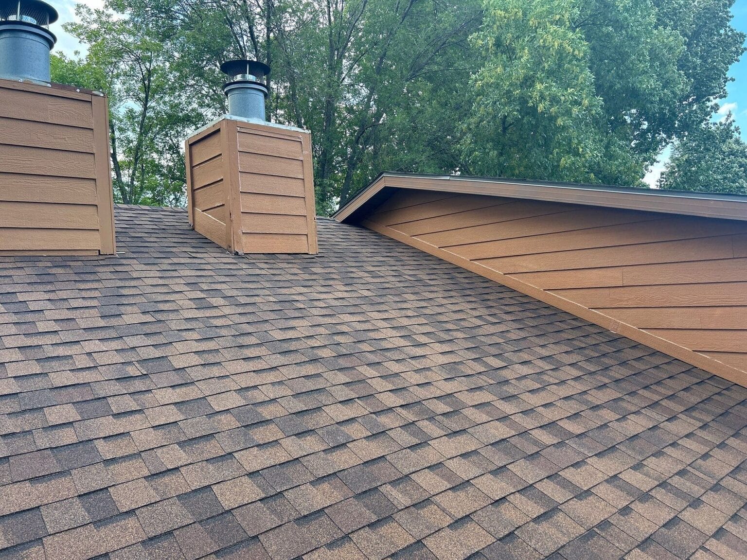 Asphalt Shingles: Cost, Types, Installation & Lifespan - Complete ...